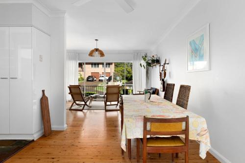 Pet-friendly Family Home With Backyard - Near Dudley Beach & Glenrock - Newcastle