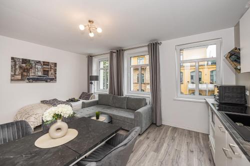 A4 Ruhiges 3-zimmer-studio Mit Balkon - Halle (Saale)