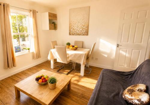 Charming Victorian One-bedroom Flat In A Prime Location, Just Moments From The Seafront, The I360, A - Brighton