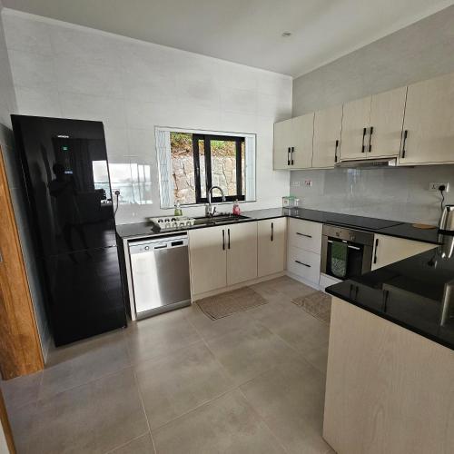 Lily Holiday Apartments - Mahe, Seychelles