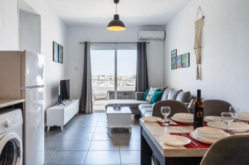 Solana 2-bedroom Apartment - Larnaca