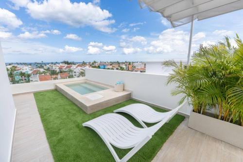 Corner Penthouse With Ocean And City Views With A Content Creator Hub - Punta Cana