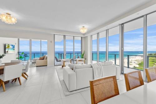 Luxury 2br Condo In Amrit With Ocean View - Juno Beach, FL