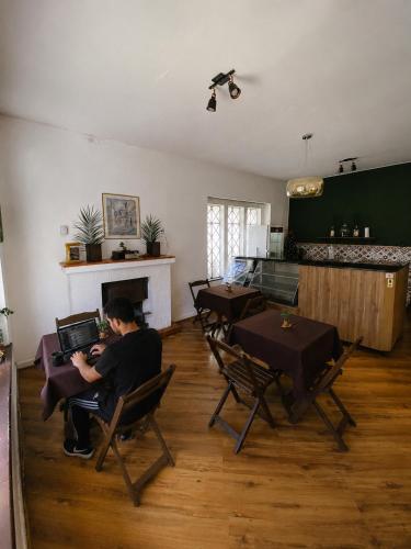 Garibaldi Hostel & Pub - Curitiba