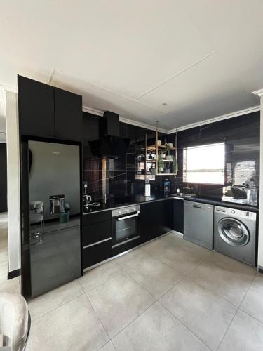 Anga Spaces Luxurious Suites No20 - Emalahleni