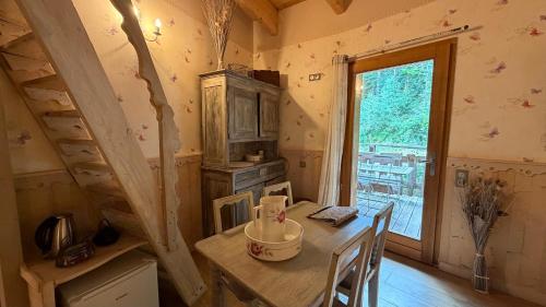 Atelier De La Couturiere - Clairiere Aux Cabanes - Bol D'air - La Bresse