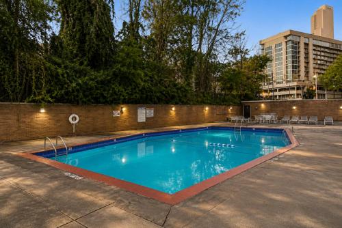Downtown Atlanta 3br Condo Pool Access Near Stadium & Arena - Atlanta, GA