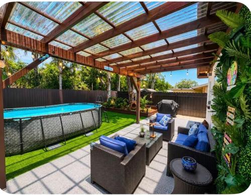 The Sunshine Escape - St. Cloud, FL