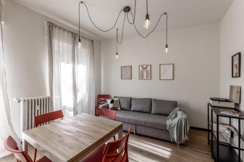 Argenti 23 - Modern Apartment In Novara - Self Check-in & Wi-fi - Novara