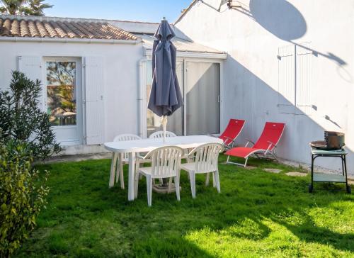 Petite Maison Charmante A La Couarde-sur-mer Avec Jardin Cloture - La Couarde-sur-Mer