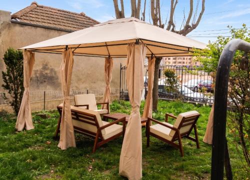 Appartement Confortable A Roanne Avec Jardin Et Parking - Roanne