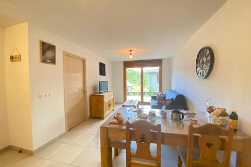 Luxury Apartment Close To The Slopes - La Joue du Loup