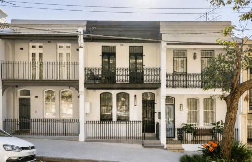 Quiet 4br Surry Hills Terrace Near Central - Sydney central station