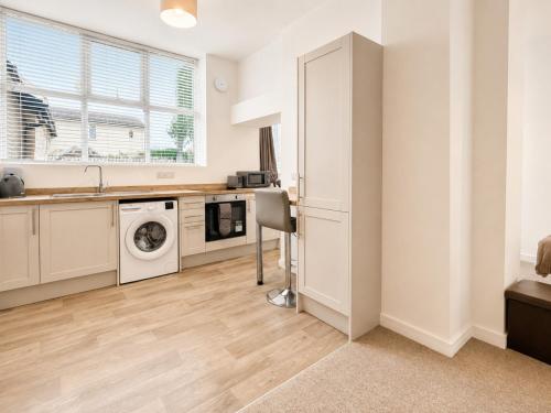 Modern New Redeveloped Studio Apartment In Clacton - Clacton-on-Sea