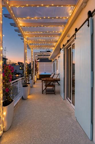 Victoria Luxury Suite - Private Jacuzzi & Terrace - Athènes