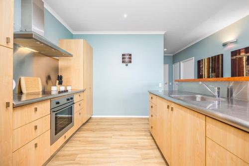 Casa Luna Waterfront Retreat - Auckland