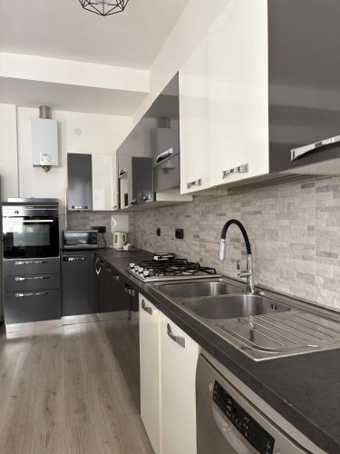 Zuly House - Savona