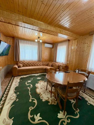 Gantiadi Eco House - Batumi
