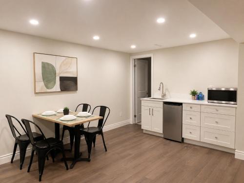 Fairview Suites- Near Fairview Mall, Seneca And Highway 404 - Markham