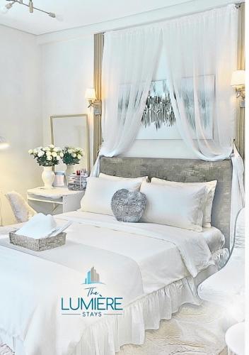 The Lumiere Stays Cozy Mallside Boutique Haven - Naic