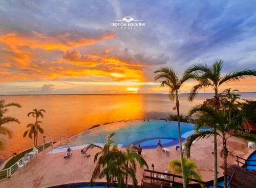 Tropical Hotel Flat Luxuoso Com Vista Para O Rio - Manaus