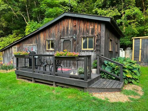 The Renovated Barn At Seneca Rocks - West Virginia
