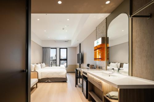 Boutech Hotel Banqiao Yellowstone - Banqiao District