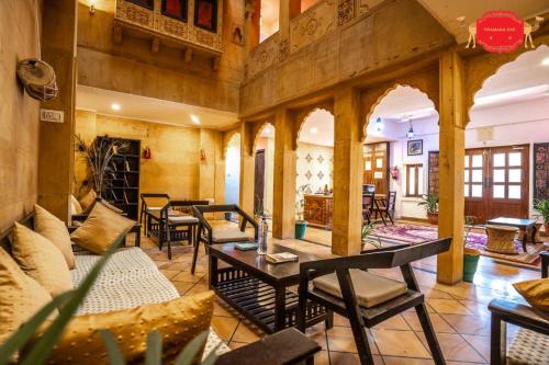 Hotel Aurang Heritage Jaisalmer Maharaja Haveli Filing - Jaisalmer