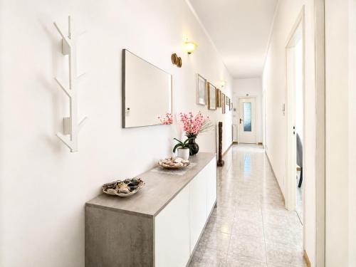 Hostdomus - Ela House - Finale Ligure