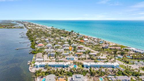 Blissful Beach Retreat D - Manasota Key, FL