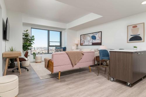 Central King 1br Near Harvard Gym Washer Dryer Parking - Bedford, MA