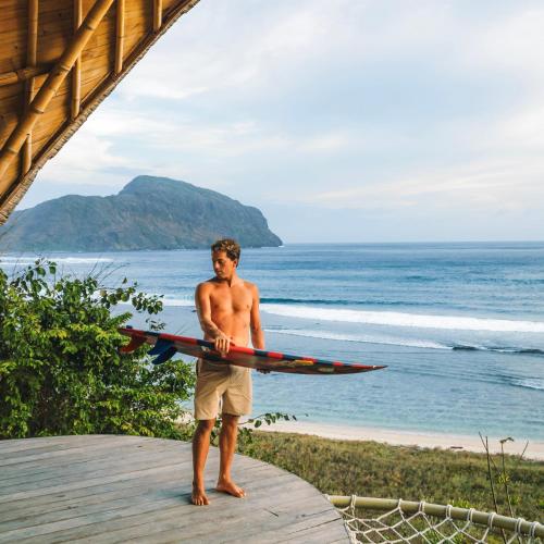 Kini Resort - Luxury Beachfront Bamboo Resort - Lombok