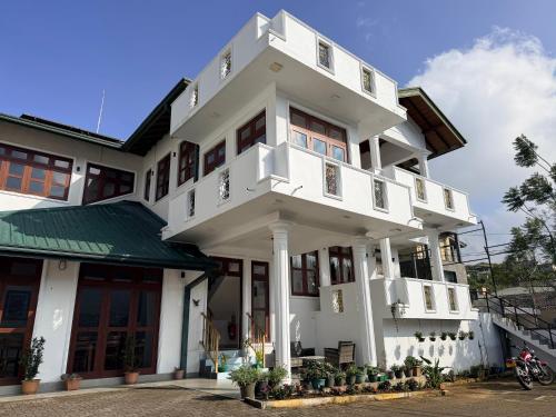 Drizzle Ridge Villa - Nuwara Eliya
