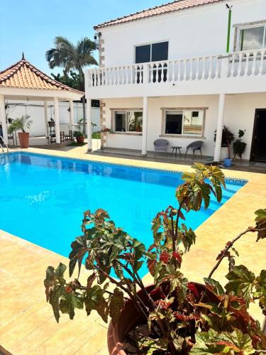 Casa Branca - Casa Missionaria - Luanda