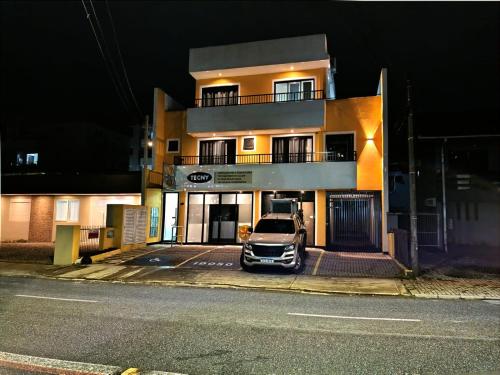 Apartanentos E Suites Elsa - Joinville
