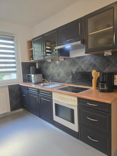 Simple Modern Apartment - Duisburg