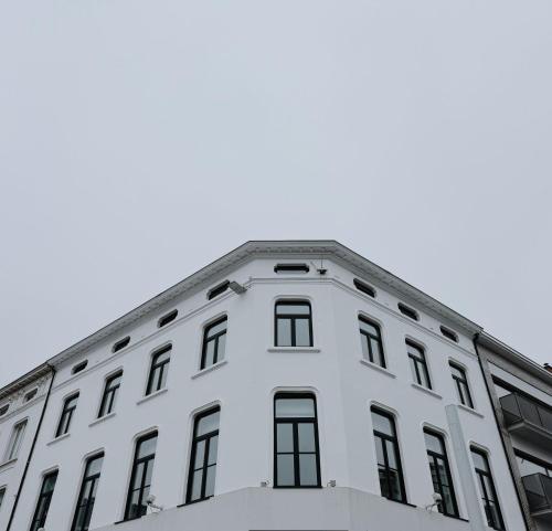 Safir House Group Accommodation Up To 12 Guests - Alost