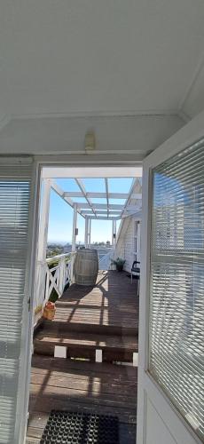 Llamedos Loft With Sea View - Langebaan