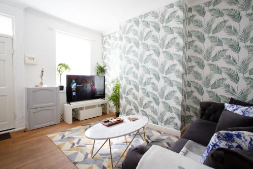 2br Clayton Nr Etihad L Parking, Garden, Pool Table - Manchester