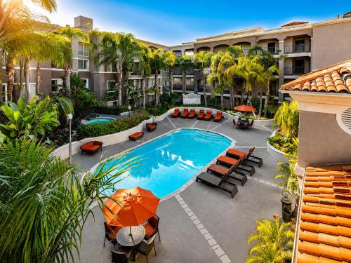 Exclusive Room Private Bathroom In Shared Apartment With Hot Tub And Gym - Santa Monica, CA
