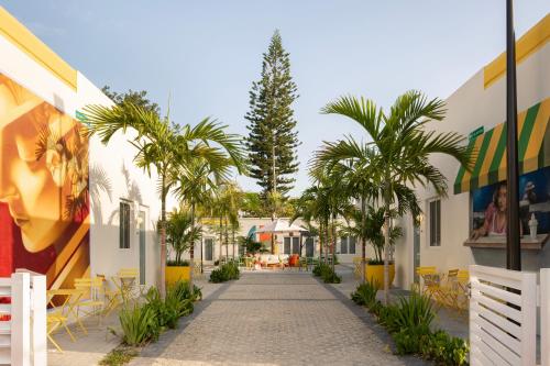 El Jardin Inn - Miami