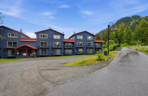 Alyeska Mountain Side Retreat! - Alyeska, AK
