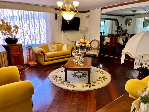 Casa Hidalgo Ecuador - Quito