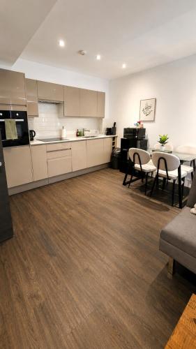 Watford Central 1br - Sleeps 4 - Near Harry Potter - Watford
