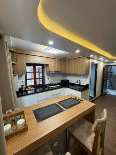 Heritage Service Apartment - Kathmandu