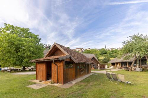 3 Rivers Beehive Cabin On A Farm - Radovljica