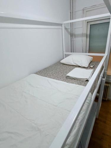 Solonos Budget Room - Athens