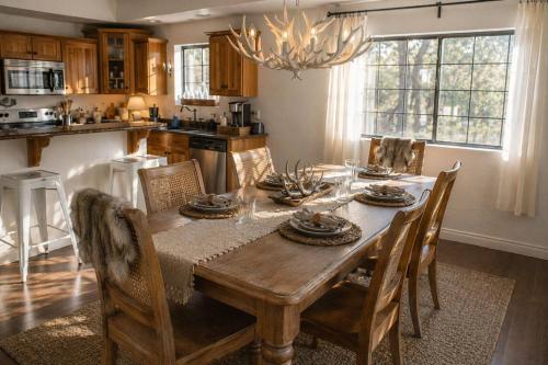 Mountain Retreat Private En-suites Fireplaces - Pinetop-Lakeside, AZ