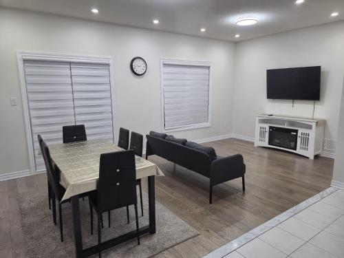 Private Entire Home Beaverton Near Lake - 조지나