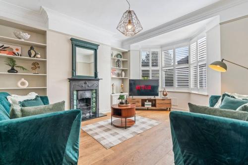 Lightfoot Retreat - Sleeps 10 - Parking - Chester - Chester
